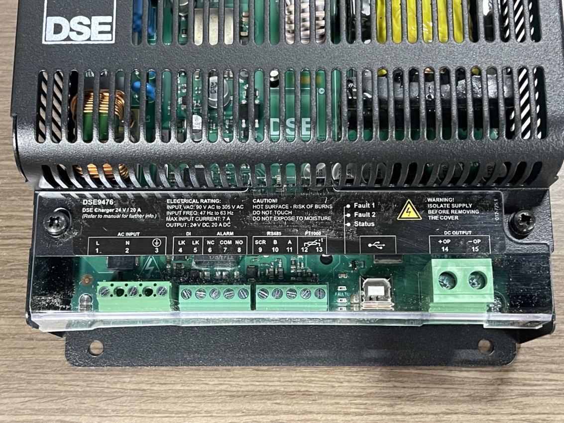 Deep Sea DSE9476 24V 20A Battery Charger 90-305v– New - WPP Item 9506